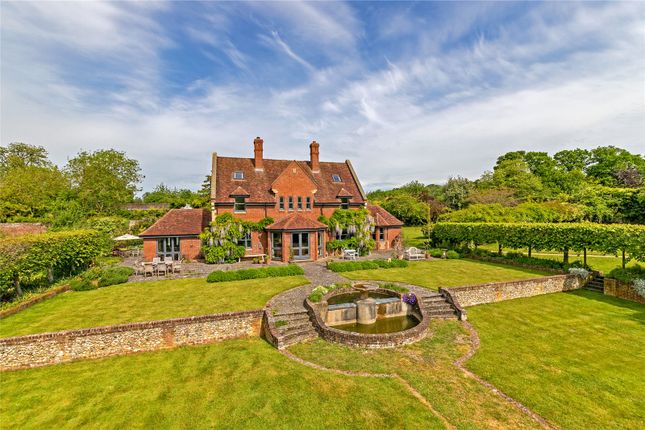 Houses for Sale in Tring Station, Tring HP23 - Tring Station, Tring ...