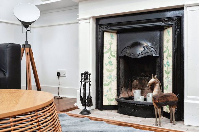 Culverden Square, Tunbridge Wells, Kent TN4, 3 bedroom end terrace ...