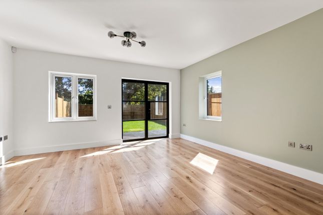 Fernfield Lane, Hawkinge, Folkestone CT18, 2 bedroom end terrace house ...