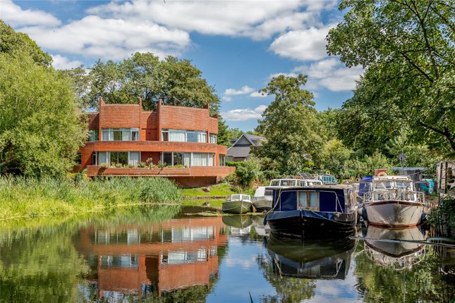 Homes for Sale in Windsor - Buy Property in Windsor - Primelocation