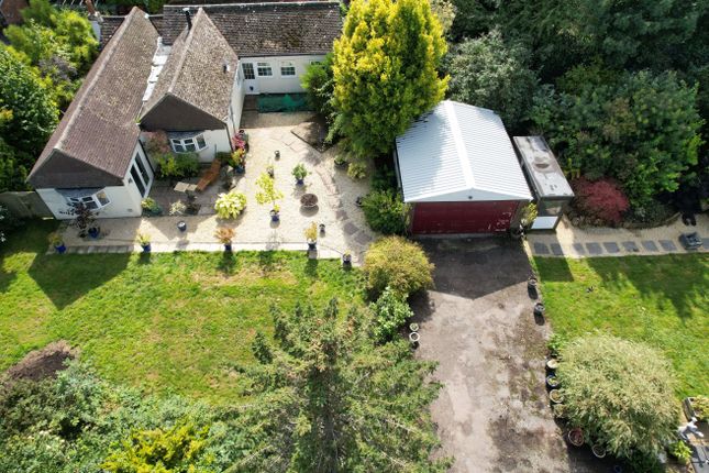 Hogs Back, Seale, Farnham, Surrey GU10, 4 bedroom detached house for ...