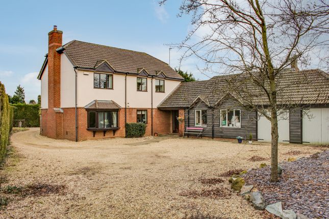 Meadowgate Lane Elm Wisbech Pe14 5 Bedroom Detached House For Sale