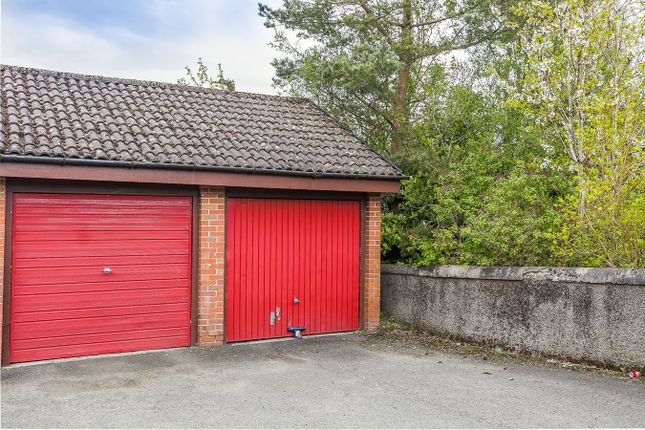 East Main Street, Whitburn, Bathgate EH47, 2 bedroom end terrace house ...