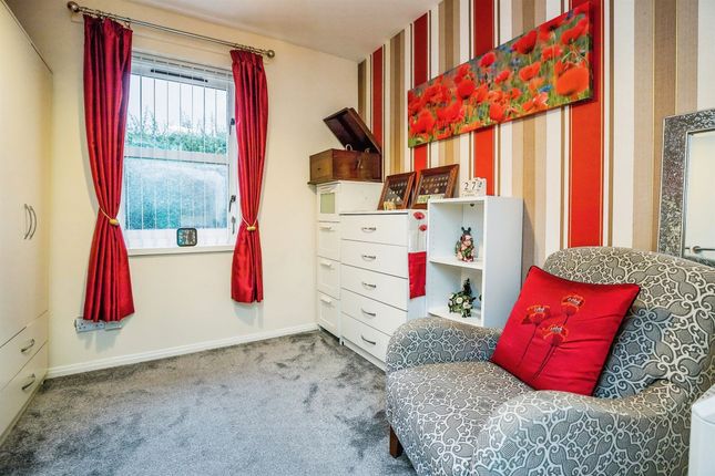 Waterside View, Chester CH1, 2 bedroom semi-detached bungalow for sale ...