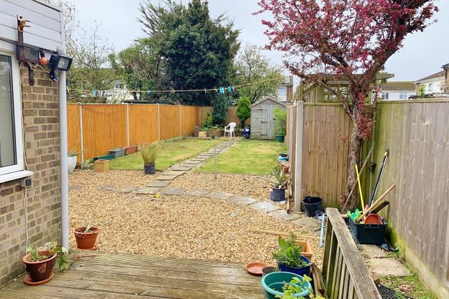 Homewood Close, Eastbourne BN22, 4 bedroom semi-detached house for sale ...