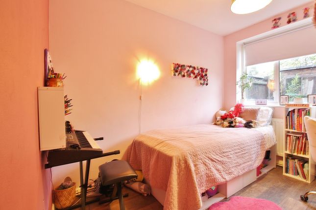 Mogden Lane, Isleworth TW7, 2 bedroom maisonette for sale - 69514974 ...