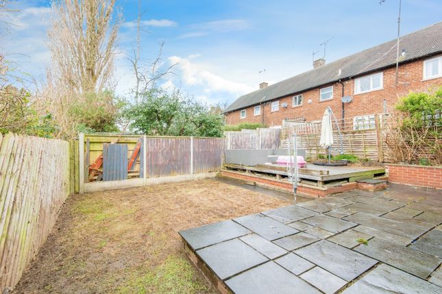 Lowedges Drive, Sheffield S8, 3 bedroom end terrace house for sale ...