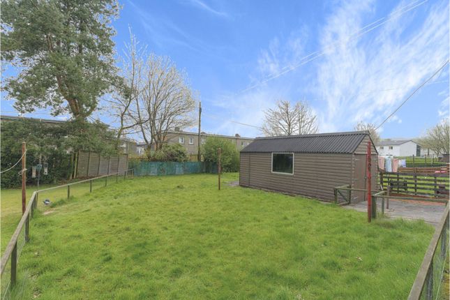 Overburn Crescent, Dumbarton G82, 3 bedroom flat for sale - 61261941 ...