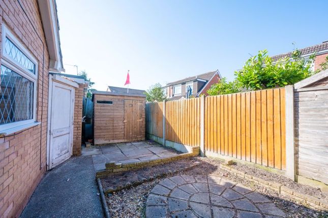 Southport Road Lydiate Liverpool L31 2 Bedroom Detached Bungalow For