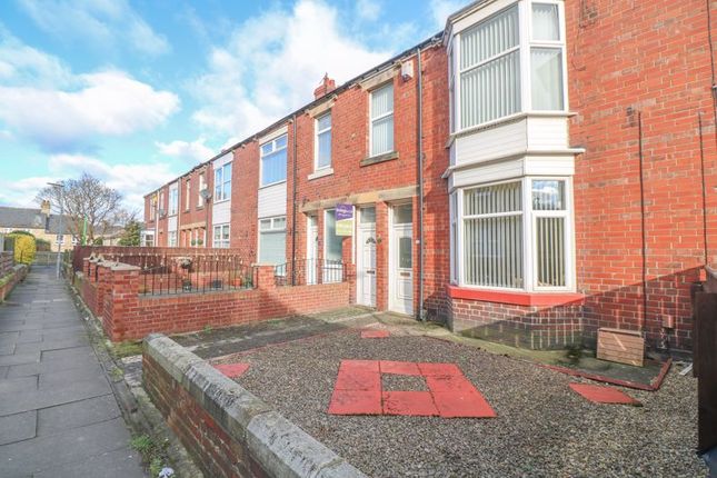 Homes for Sale in Cromwell Avenue, Winlaton, Blaydon-on-Tyne NE21 - Buy ...