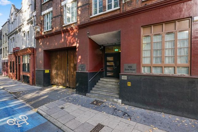 Bow Road, London E3, 2 bedroom flat for sale - 62645431 | PrimeLocation