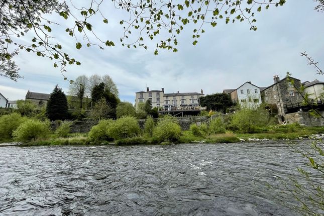 The Hand Hotel, Bridge Street, Llangollen, Denbighshire LL20, hotel ...