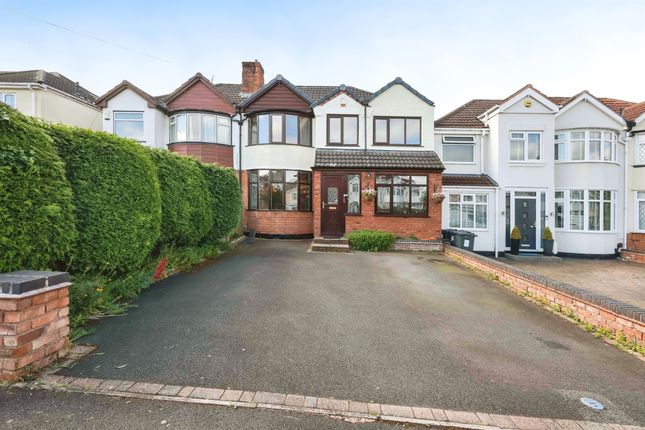 3 Bed Semi Detached House For Sale In Mardon Road Sheldon Birmingham