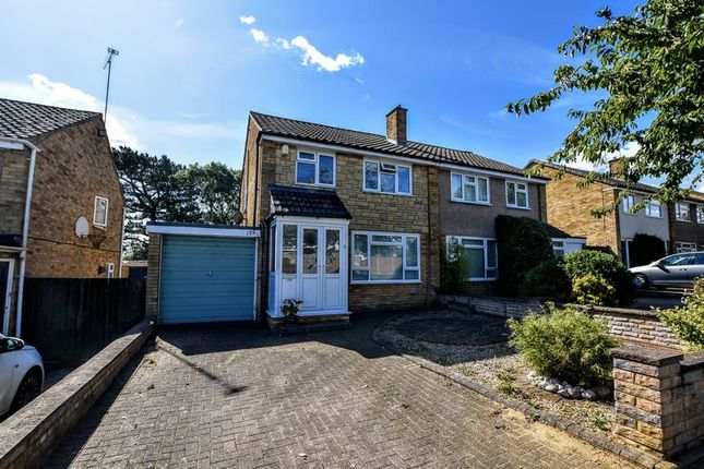 Cottingham Grove Bletchley Milton Keynes Mk3 3 Bedroom Semi Detached