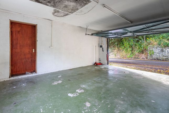 Garage, Captains Hill, Laxey IM4, parking/garage for sale - 65983882 ...