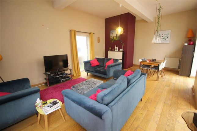 East Cliff, Preston PR1, 3 bedroom town house for sale - 50271343 ...