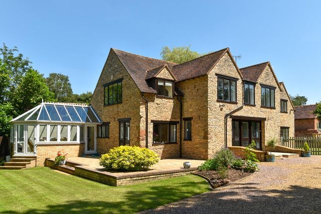 4 bed detached house for sale in Leamington Road, Princethorpe, Rugby ...