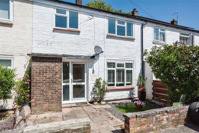 Hereford Close, Crawley, West Sussex RH10, 3 bedroom terraced house for ...