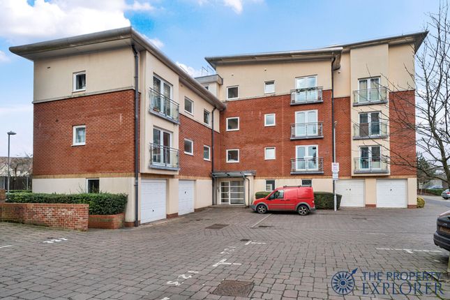 Winterthur Way, Basingstoke RG21, 2 bedroom flat for sale - 69518092 ...