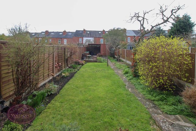 Ragdale Road, Nottingham NG6, 3 bedroom semi-detached house for sale ...