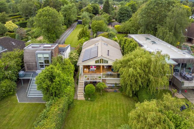 Hamm Court, Weybridge KT13, 3 bedroom detached house for sale ...