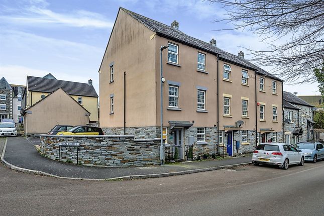 Grassmere Way Pillmere Saltash Pl12 5 Bedroom End Terrace House For