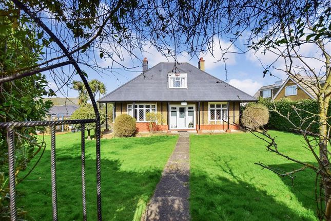 Chequers Road, Minster On Sea, Sheerness, Kent ME12, 4 bedroom bungalow ...