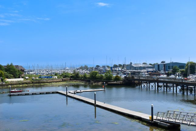 Almansa Way, Lymington SO41, 2 bedroom flat for sale - 67604697 ...