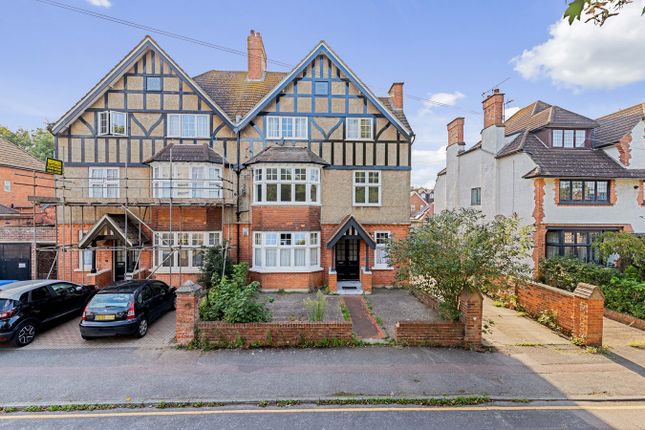 Trinity Road, Folkestone CT20, 3 bedroom flat for sale - 68188801 ...