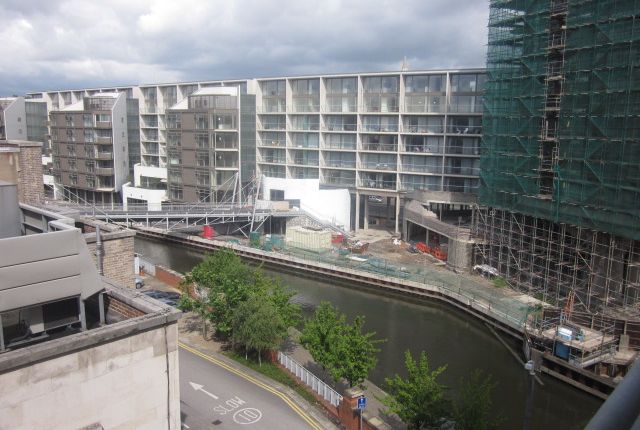 The Atrium, Waterfront Plaza, Nottingham NG2, 2 bedroom flat to rent ...