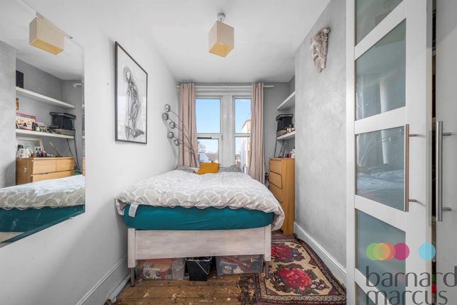 Friern Barnet Road, London N11, 2 bedroom flat for sale - 69517398 ...