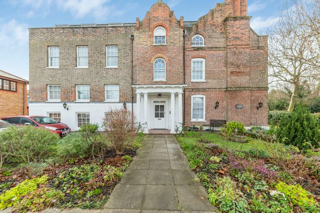 Footscray Road, London SE9, 2 bedroom flat for sale - 69349717 ...