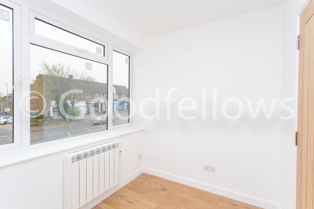 Stonecot Hill, Sutton, Surrey SM3, 2 bedroom maisonette to rent ...