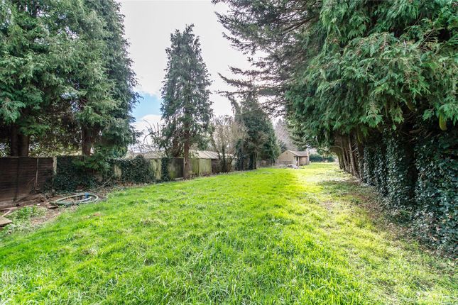 Lower Rainham Road Rainham Kent Me8 4 Bedroom Bungalow For Sale