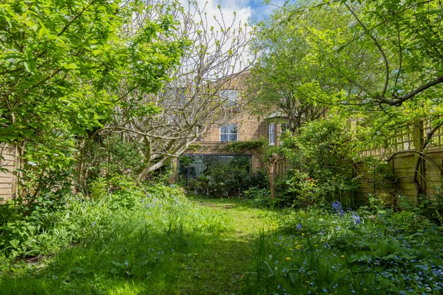 Crediton Road, London NW10, 5 bedroom terraced house for sale ...