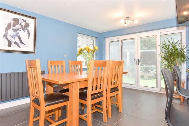 Regent Way, Kings Hill, West Malling, Kent ME19, 5 bedroom detached ...