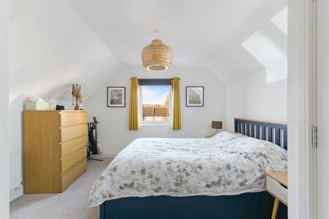 Homes for Sale in Merstham - Buy Property in Merstham - Primelocation