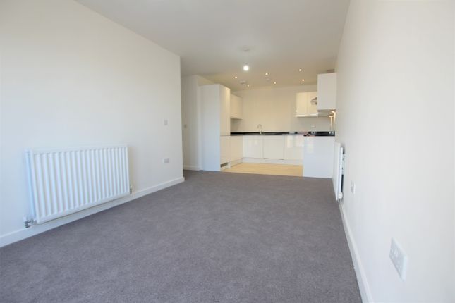 Harecastle House, Waterside Way, Nottingham NG2, 2 bedroom flat to rent ...