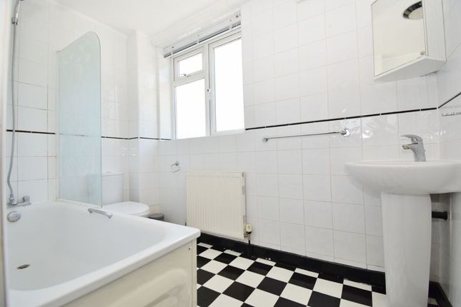 Marsh Road, Pinner HA5, 2 bedroom duplex for sale - 69731405 ...