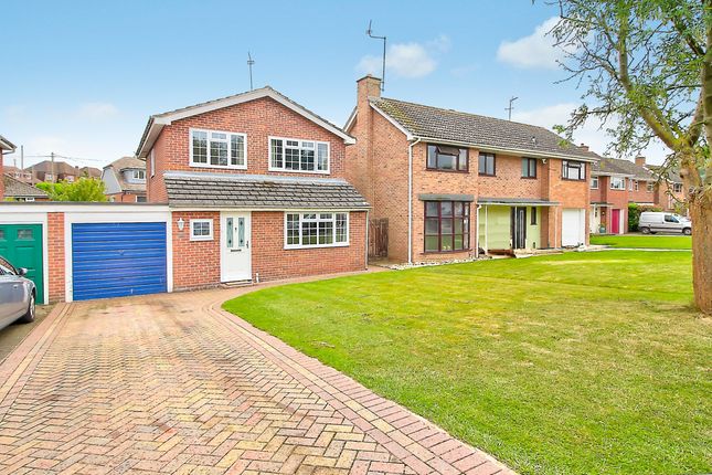 3 bed detached house for sale in Kestrel Road, Basingstoke RG22 - Zoopla