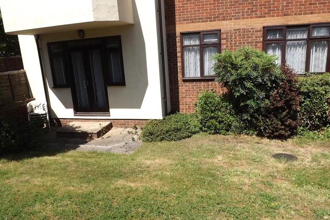 Edgware Way, Edgware HA8, 2 bedroom flat for sale - 68961782 ...