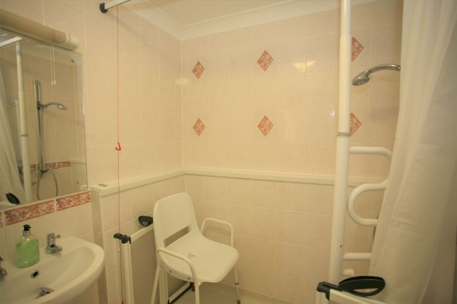New Park Street, Devizes SN10, 1 bedroom flat for sale - 55574522 ...