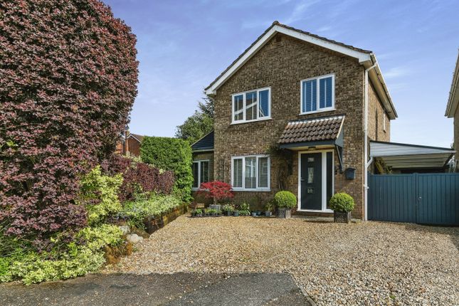 Saxon Way, Dersingham, King's Lynn, Norfolk PE31, 4 bedroom detached ...
