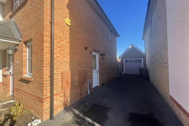 Dixon Link, Langdon Hills, Basildon SS16, 4 bedroom detached house for ...