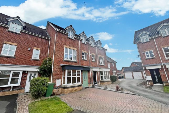 Hadleigh Green, Lostock BL6, 3 bedroom town house for sale - 69557176 ...