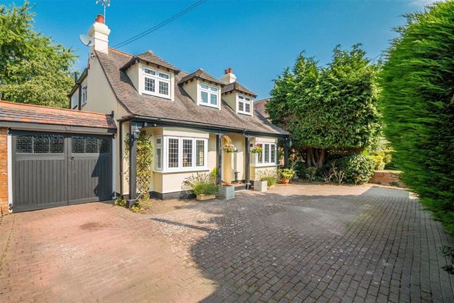 Homes for Sale in Benfleet Road, Benfleet SS7 - Buy Property in ...