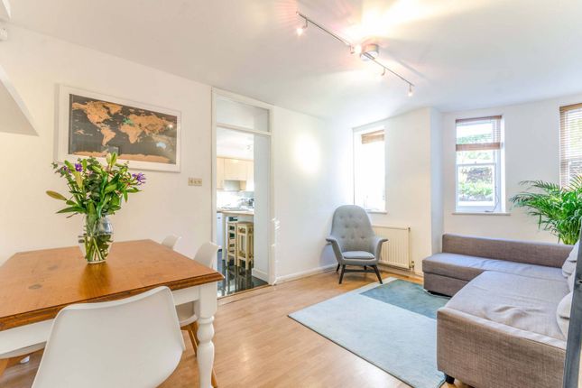 Highbury Crescent, Highbury And Islington, London N5, 1 bedroom flat ...