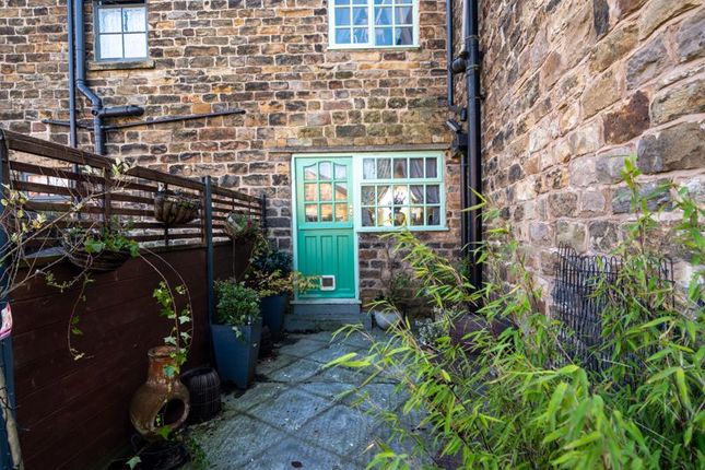 High Street, Dore, Sheffield 17 S17, 4 bedroom end terrace house for ...