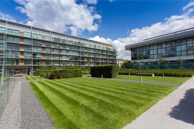 Highbury Stadium Square, Highbury, London N5, 2 bedroom flat for sale ...