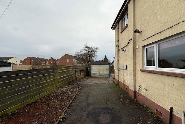 Reevy Road, Wibsey, Bradford BD6, 3 bedroom semi-detached house for ...